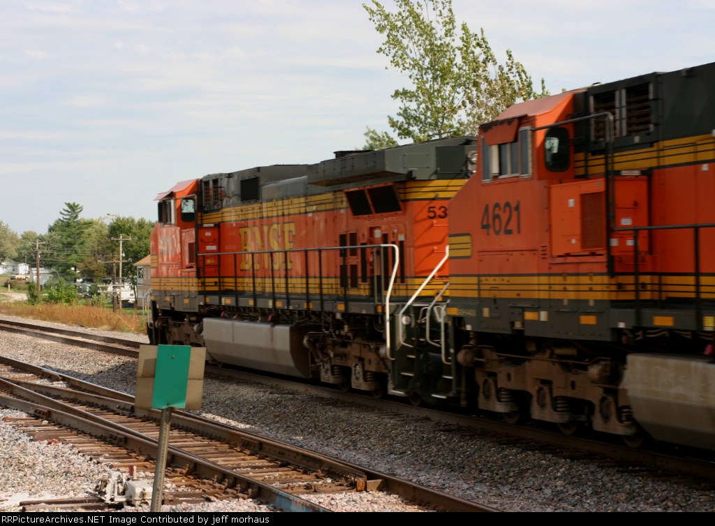 BNSF 4621